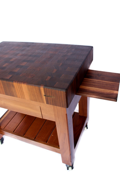 7 Vintage-Inspired Butcher Block Islands for Heavy-Duty Kitchen Time ...