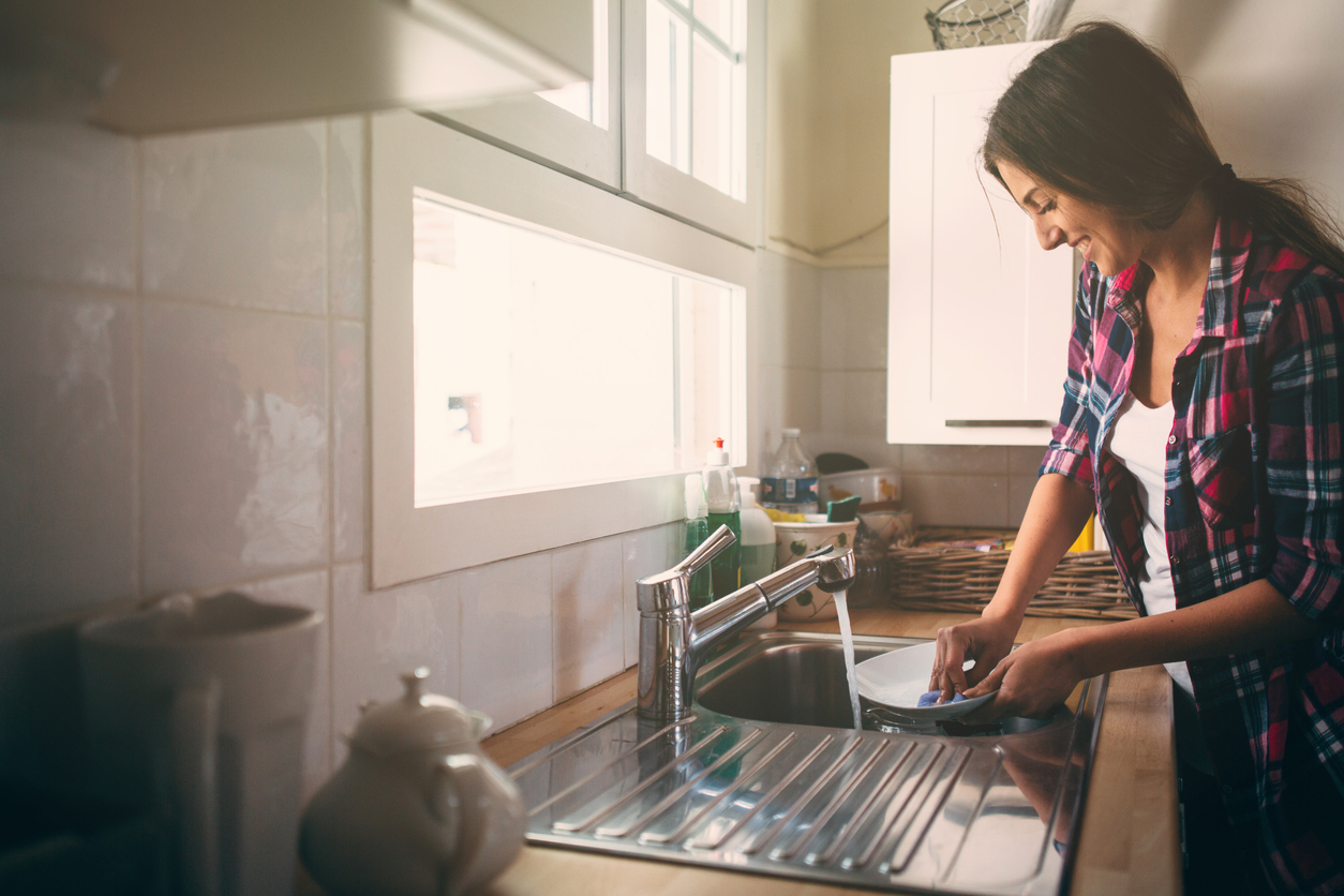 5 House Cleaning Mistakes to Stop Making Now (We're Totally Guilty of ...