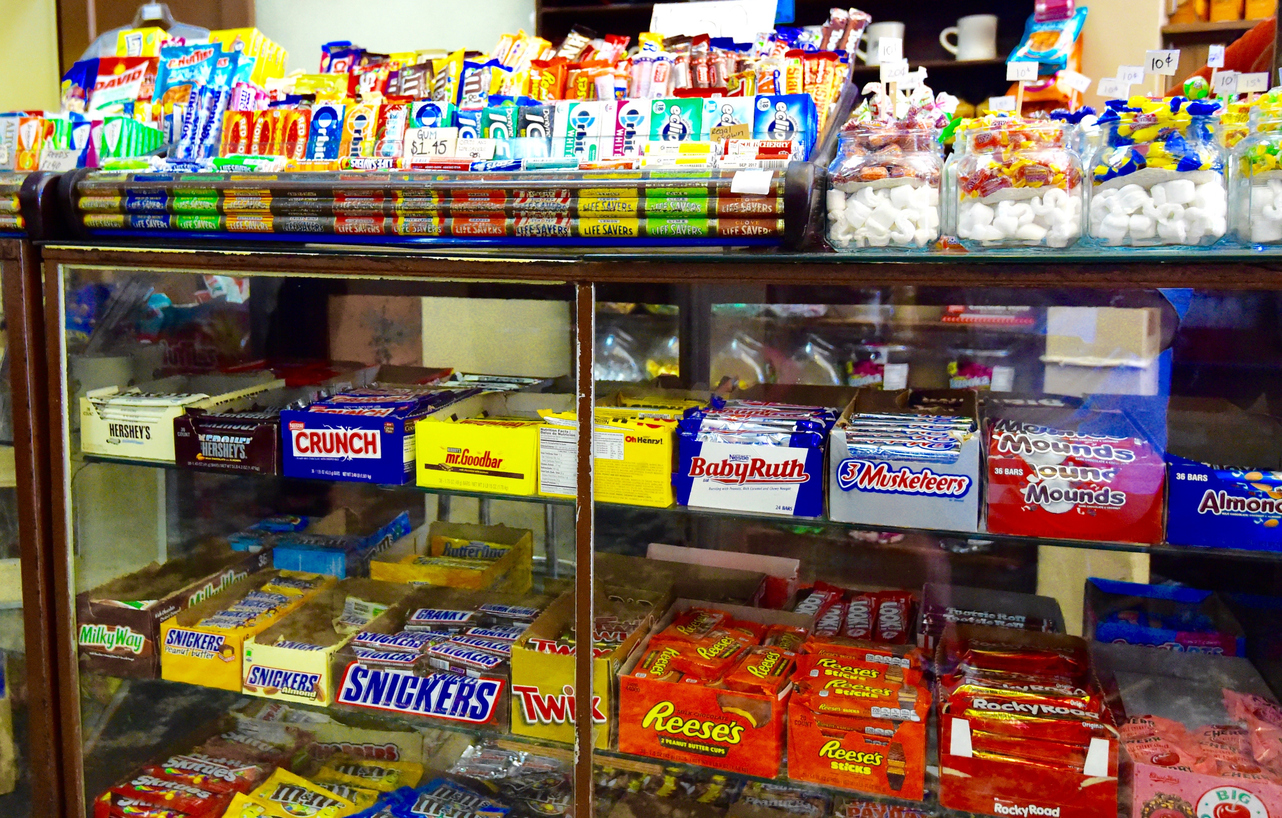 California Supermarket Chain to Pull All Conventional Candy From ...